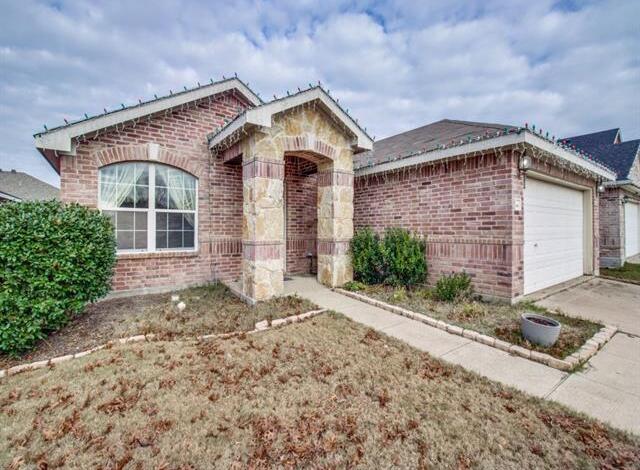 Forney Real Estate in Travis Ranch Subdivision