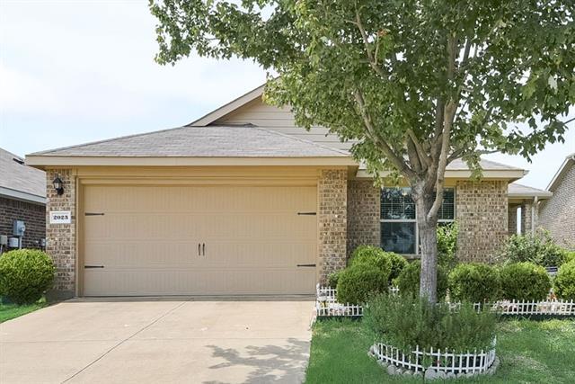Forney Real Estate in Travis Ranch Subdivision
